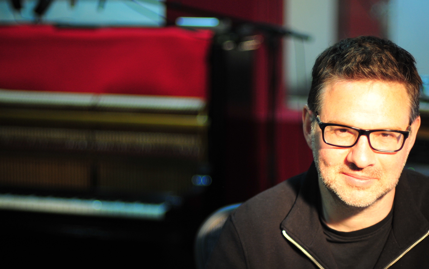 Home - Ian Livingstone Composer for Films, TV & Games